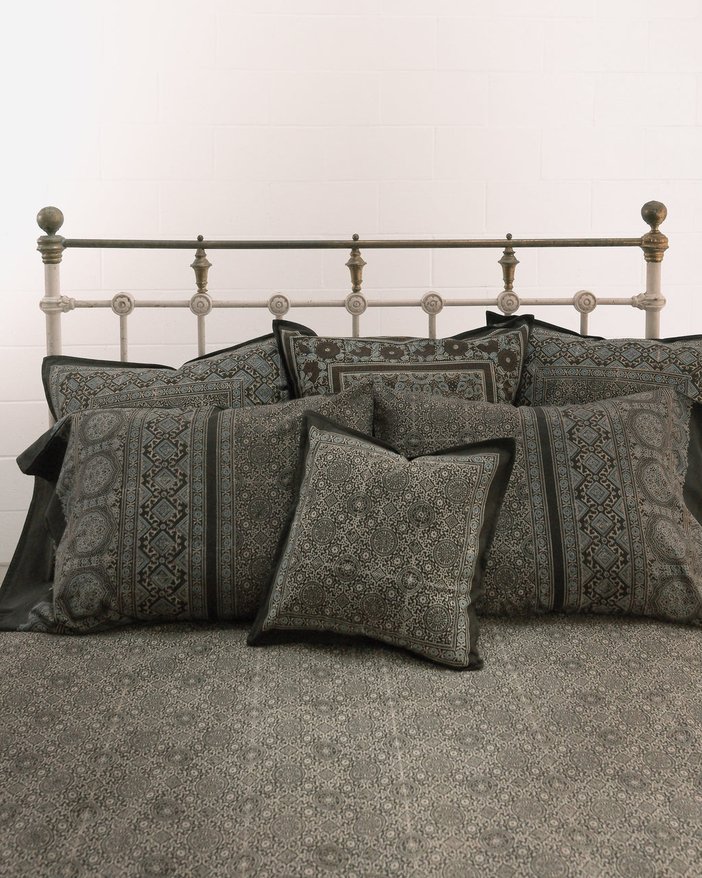 Organic Cotton Sheet - Ajrakh Ancient Times– MAIWA