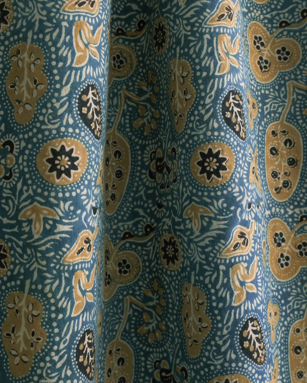 Organic Cotton Sheet - Ajrakh Golden Garden– MAIWA