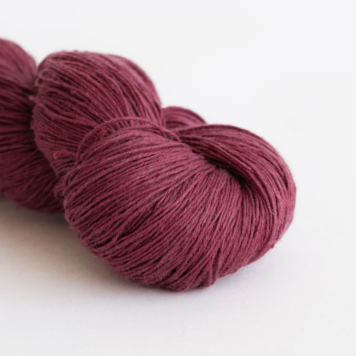 Honest Yarn - Naturally Dyed Organic Linen - Lace - Lac– MAIWA