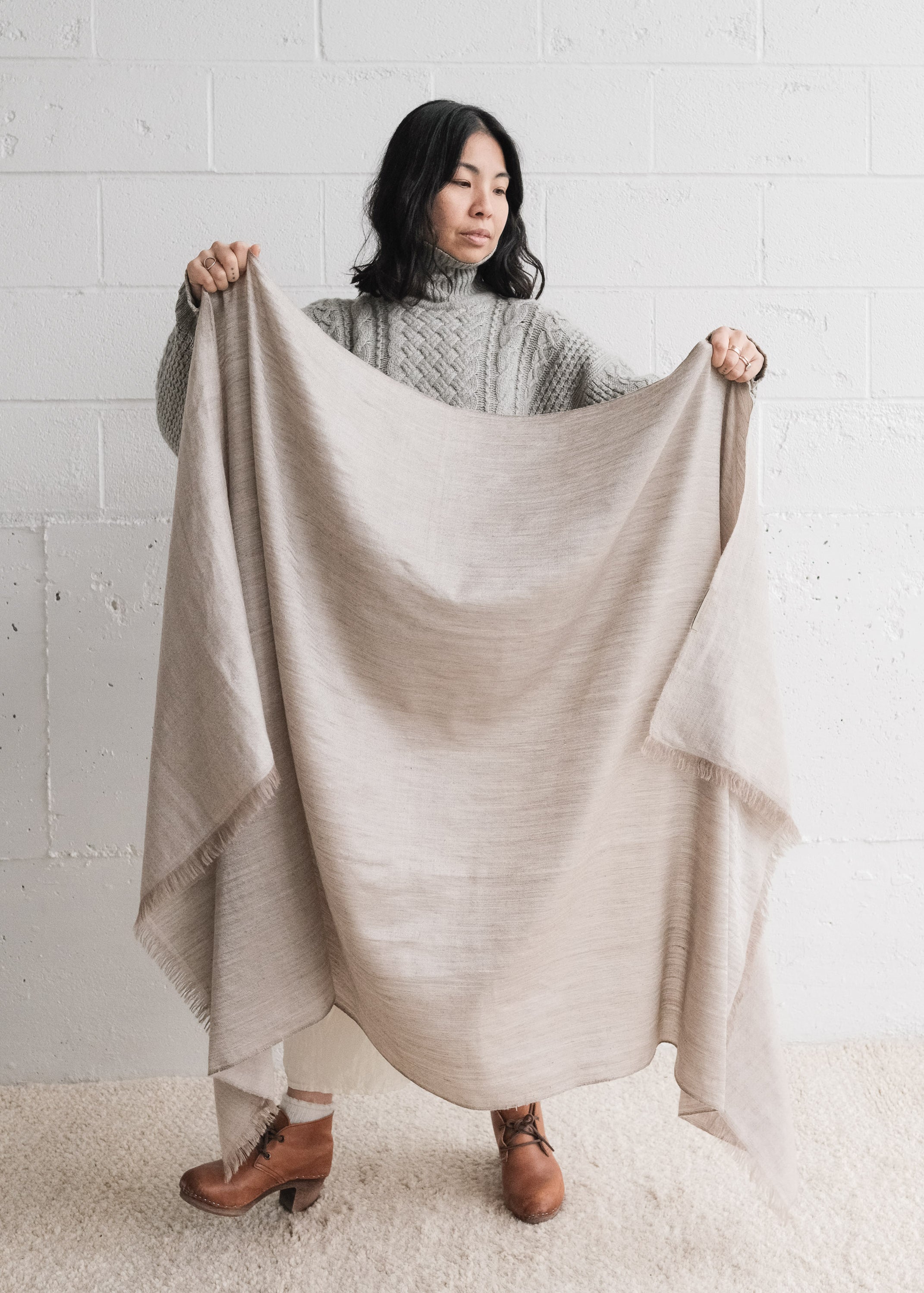 Warm Shawls– MAIWA