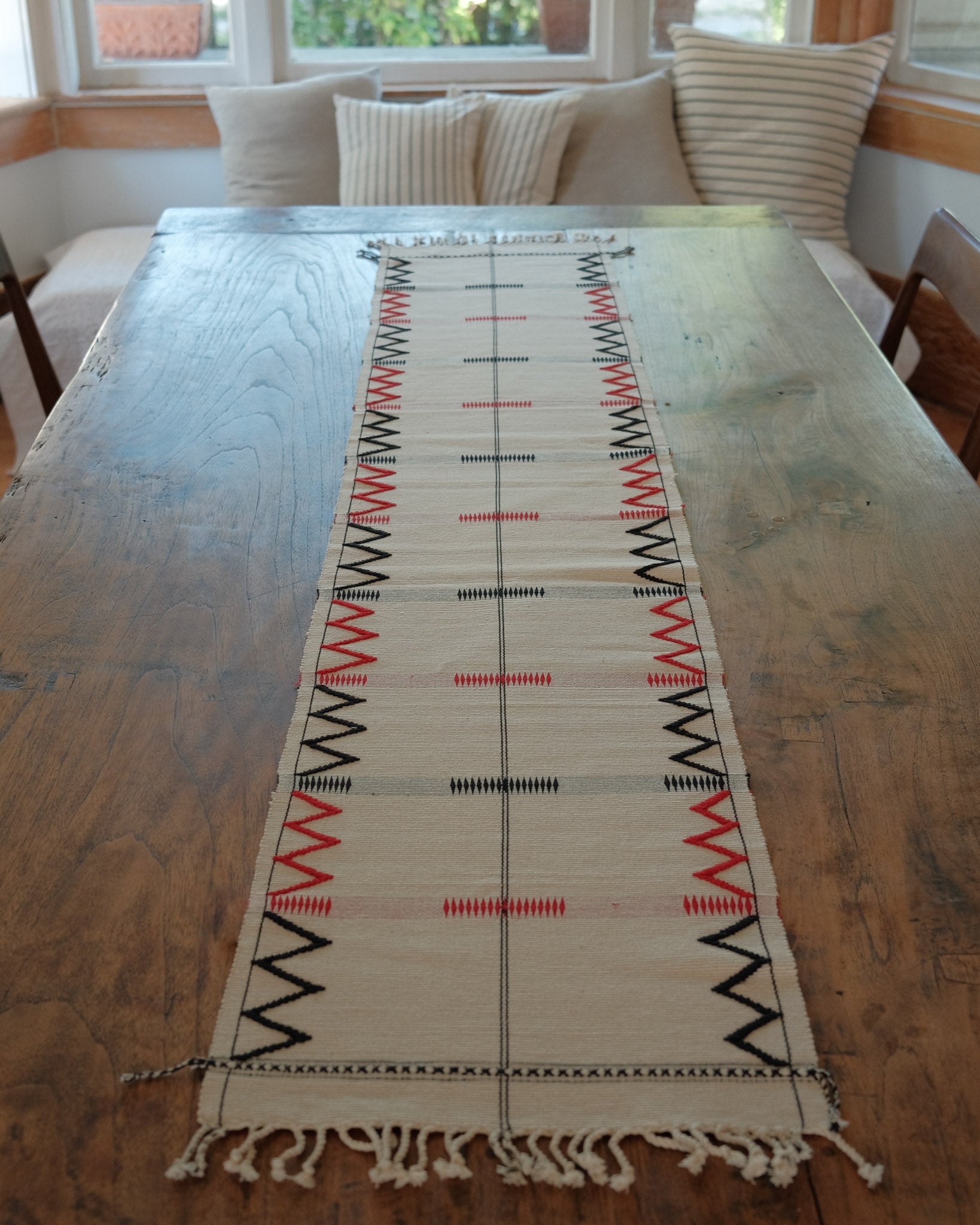 Tablecloths & Runners– MAIWA
