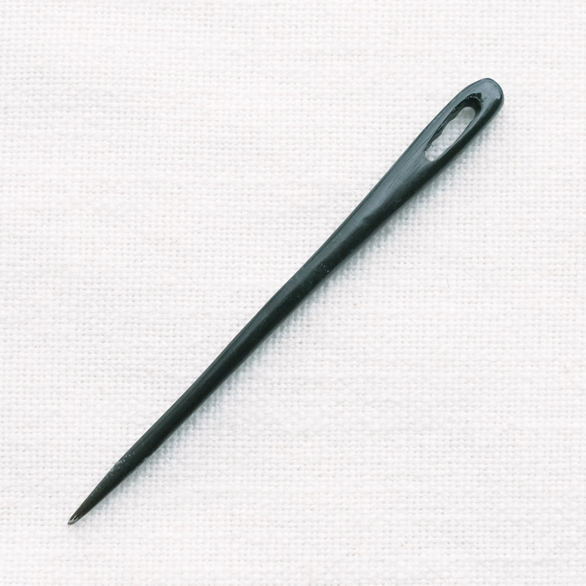 Darning Needle - Handcarved Horn - Small– MAIWA