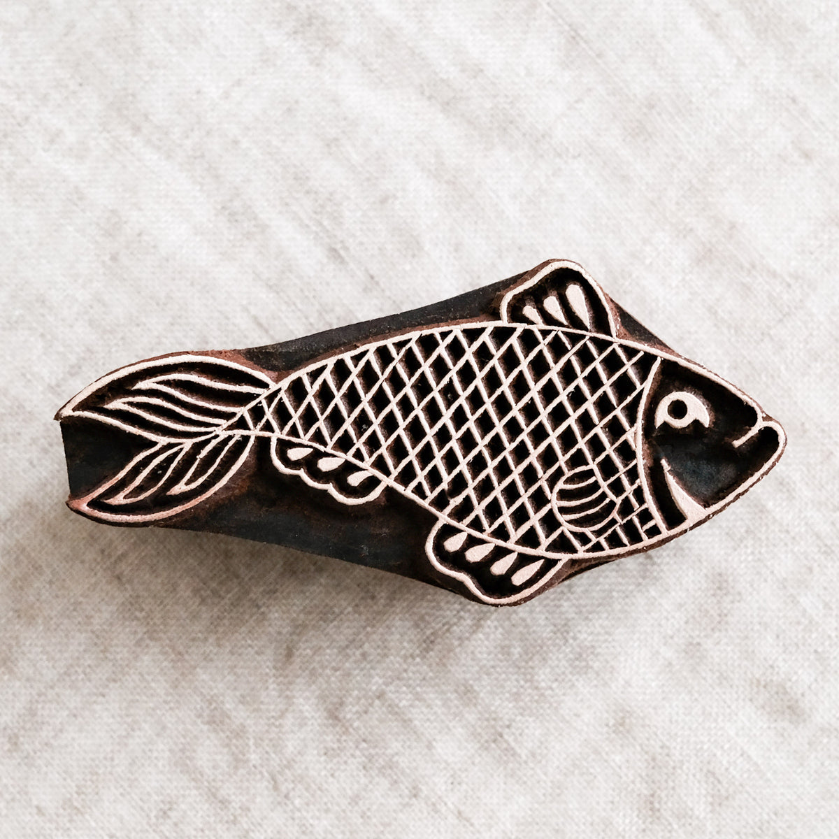 Wood Block - Swimming Fish– MAIWA