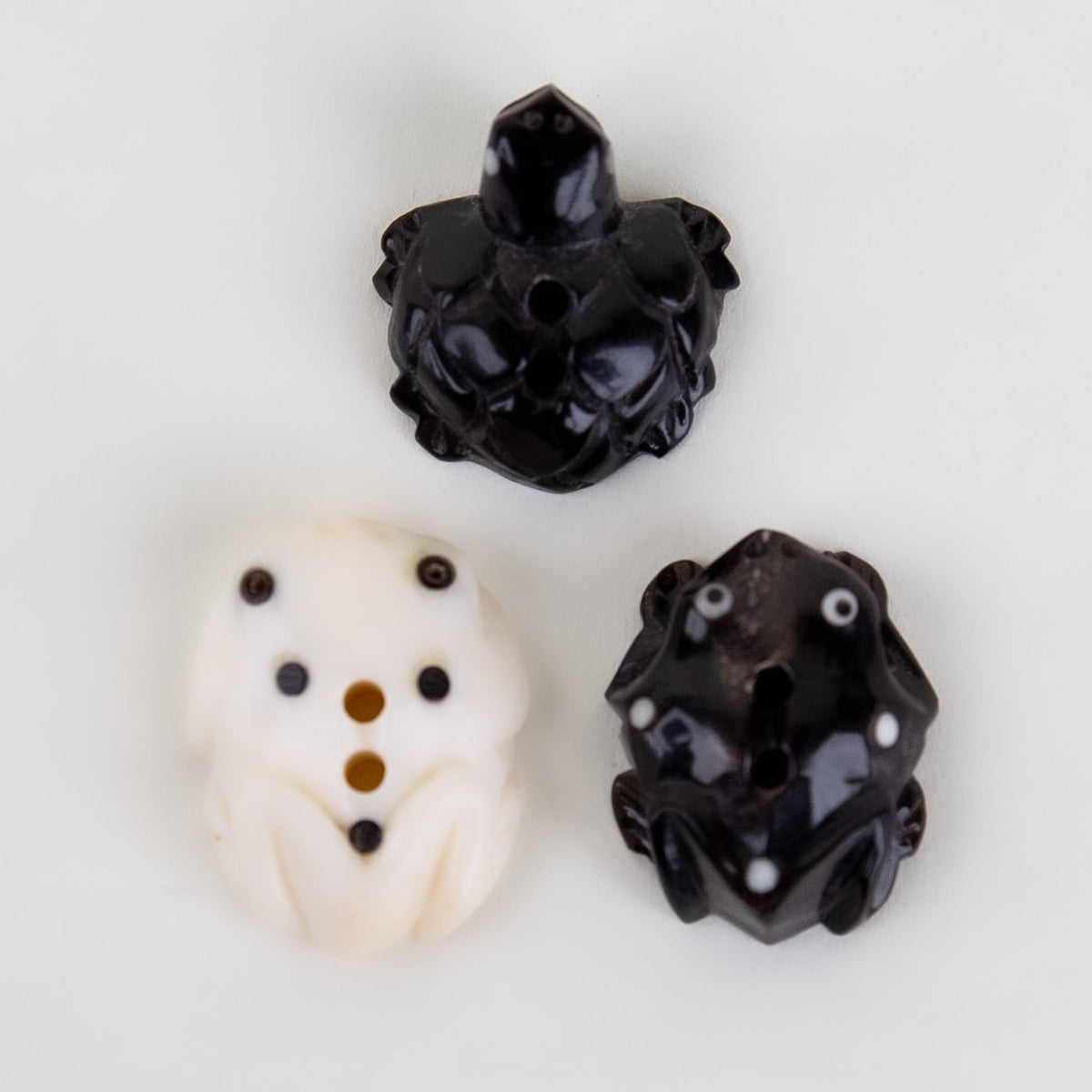 Handcarved Buttons - Set of 3 - Land & Sea– MAIWA