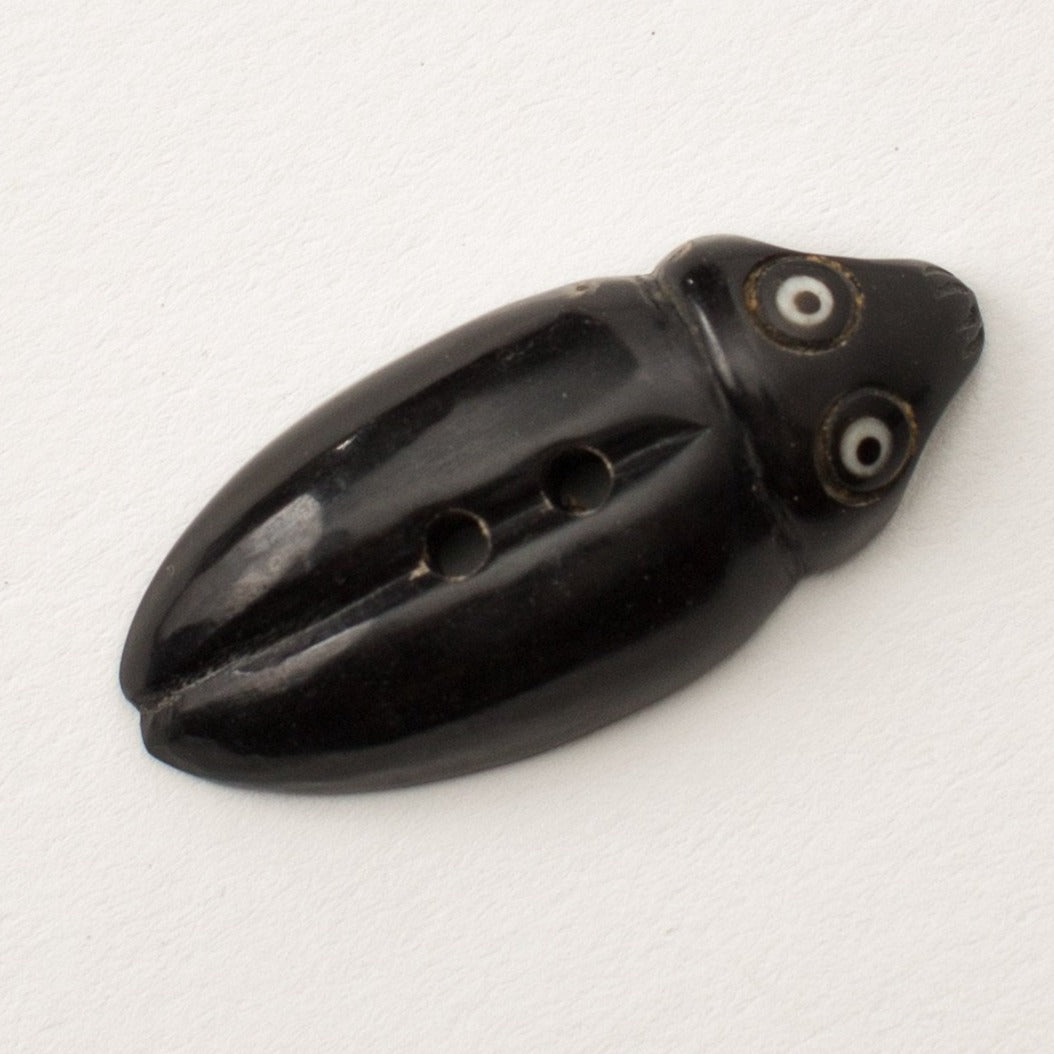 Handcarved Horn Button - Broad Beetle– MAIWA