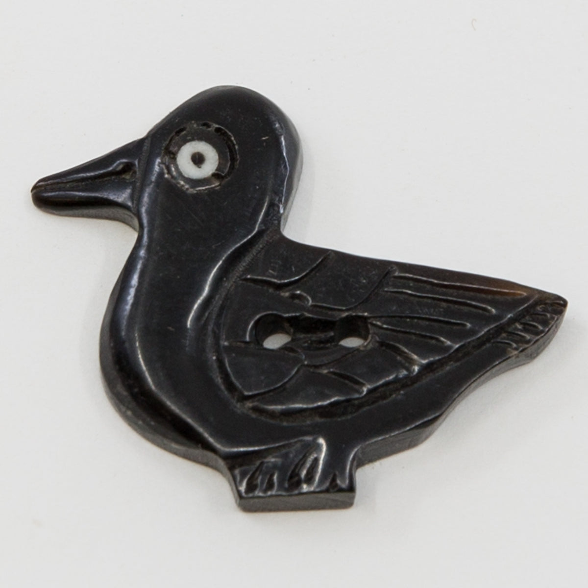 Handcarved Horn Button - Sitting Duck– MAIWA