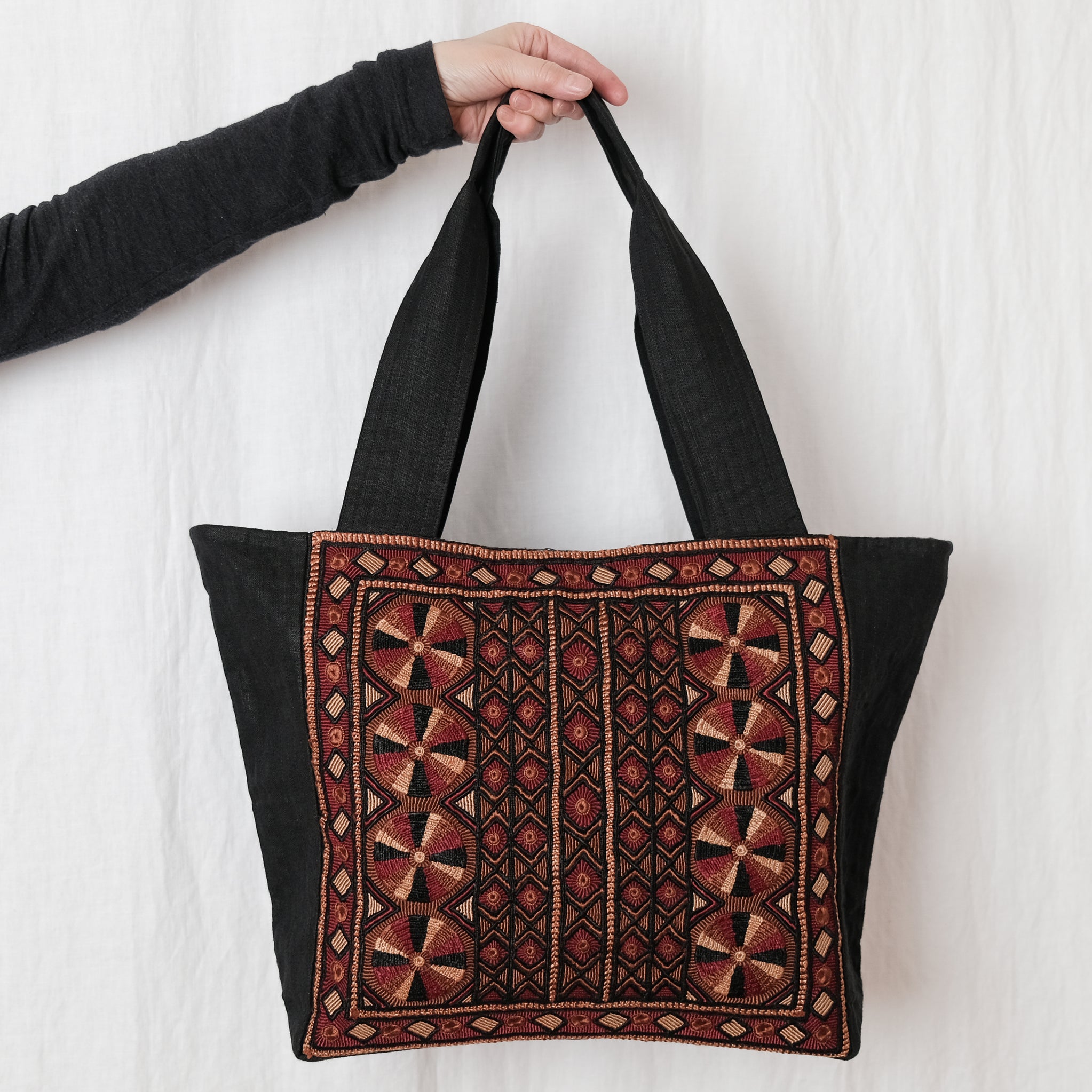 Tribal Embroidery– MAIWA